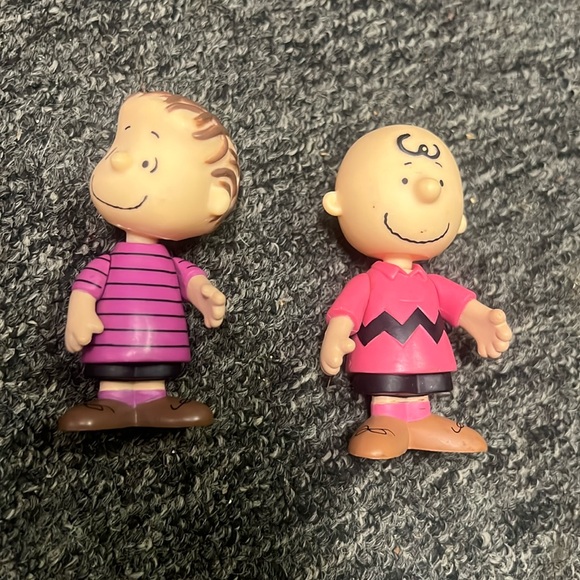 PMI | Toys | 202 Pmi Ufs Peanuts Charlie Brown Linus | Poshmark